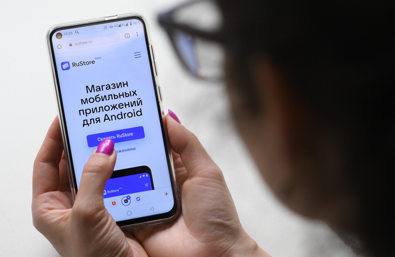 Новости — Xiaomi, TECNO и Realme начали предустанавливать RuStore на свои смартфоны